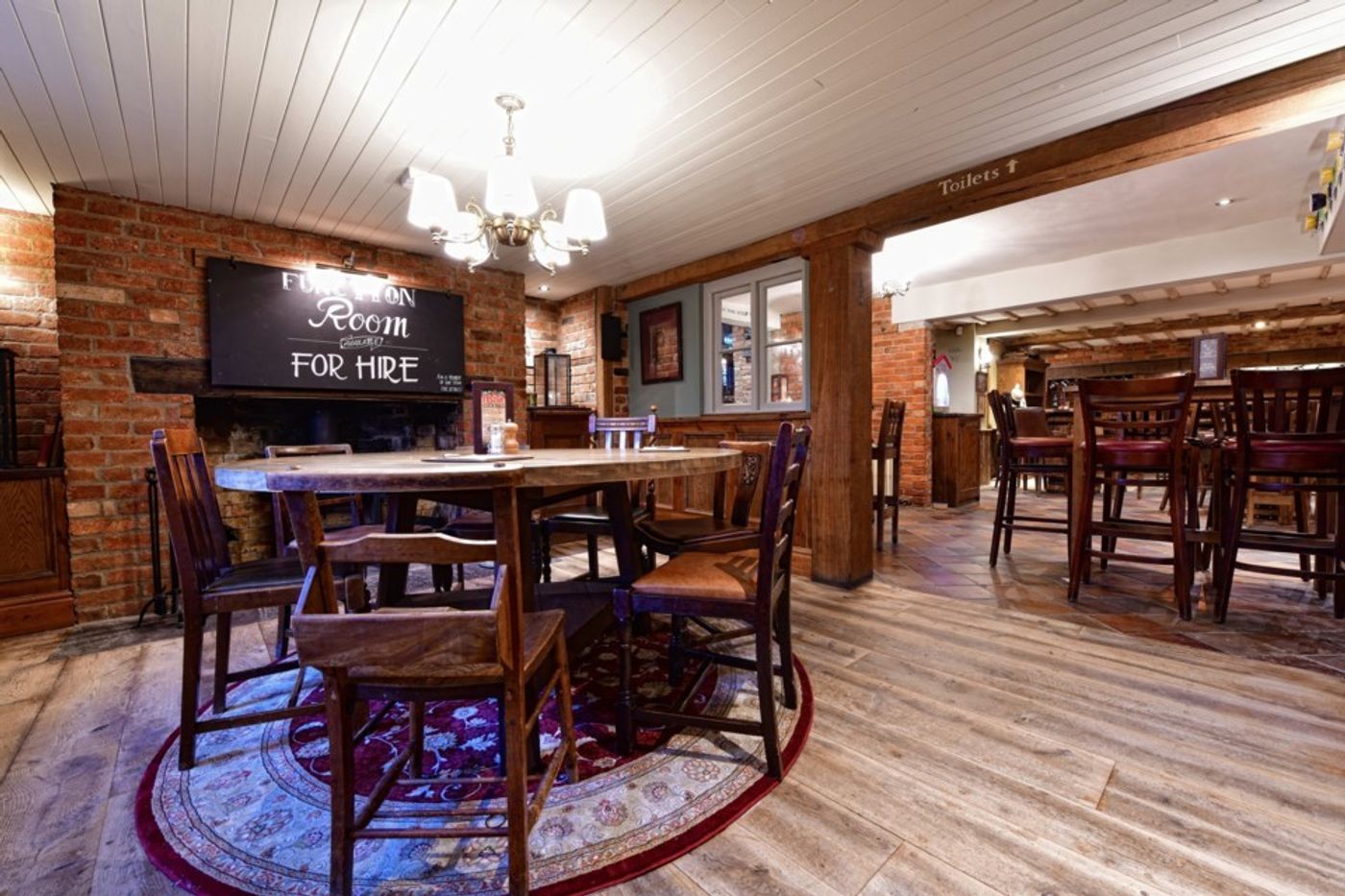 The Angel Inn, Ferndown | Country Pub & Restaurant in Wimborne