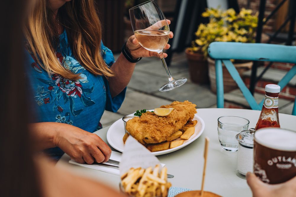 The Angel Inn, Ferndown | Country Pub & Restaurant in Wimborne